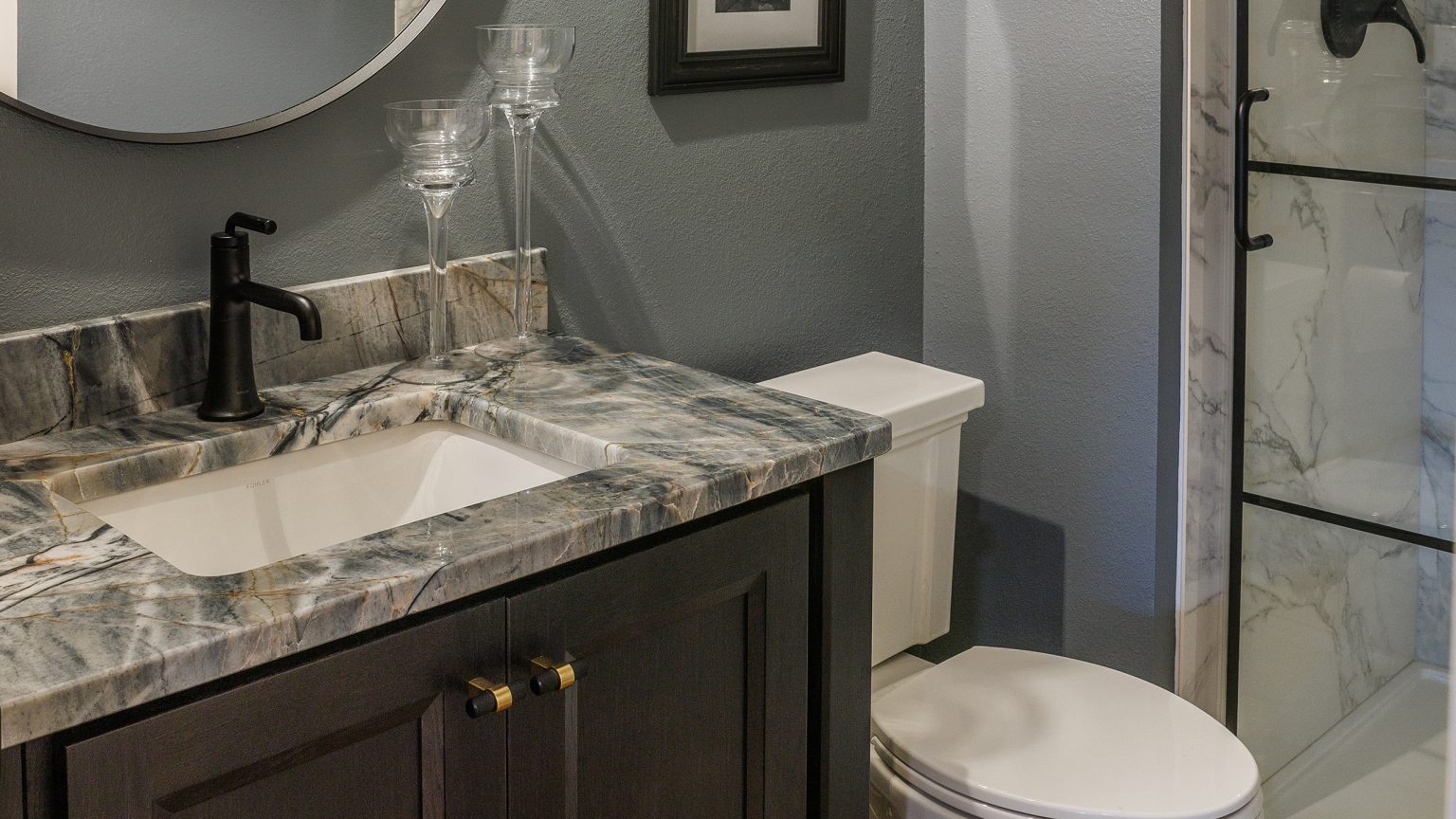 Quartz vs. Quartzite: A Comparative Guide • K.G. Stevens